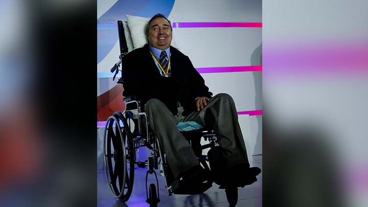 Así transcurre la vida del profe Montoya luego de 18 años del ataque
