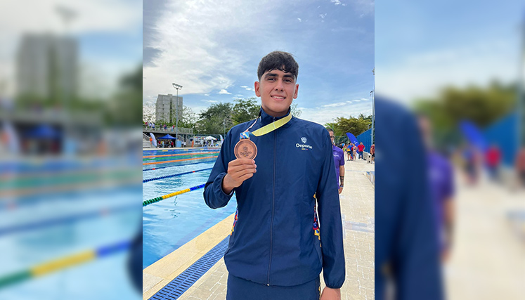 El nadador Juan Diego Botello conquistó tres medallas en los Juegos ...