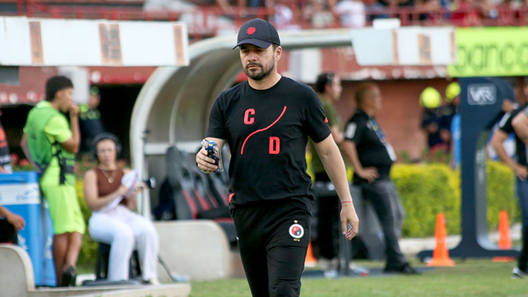 Hay que seguir creyendo y confiando en el grupo: Nelson Flórez, DT del ...