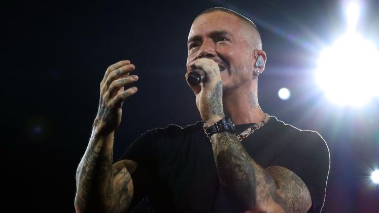 ¡Histórico! J Balvin reunió a más de 30 mil fans en Cúcuta y rompió ...