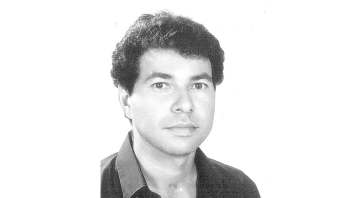 Con bordados reviven las historias de 25 poetas asesinados