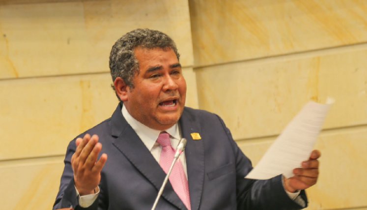 Senador cucuteño Alejandro Carlos Chacón está en la puja por la ...