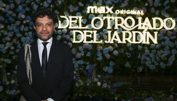El actor Julián Román, en ‘Del otro lado del jardín’