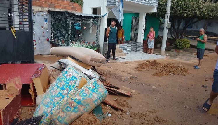 Explosión en tubería del Acueducto Metropolitano deja graves daños en ...