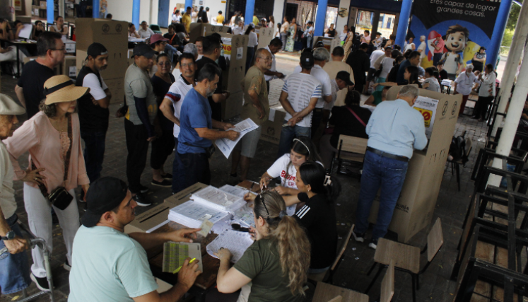 También podría hablar clarito de los maricas: fuerte encontronazo entre ...